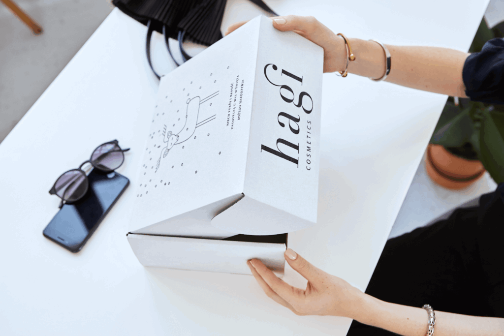 The Complete Guide To Mailer Boxes: Transforming E-commerce Packaging ...